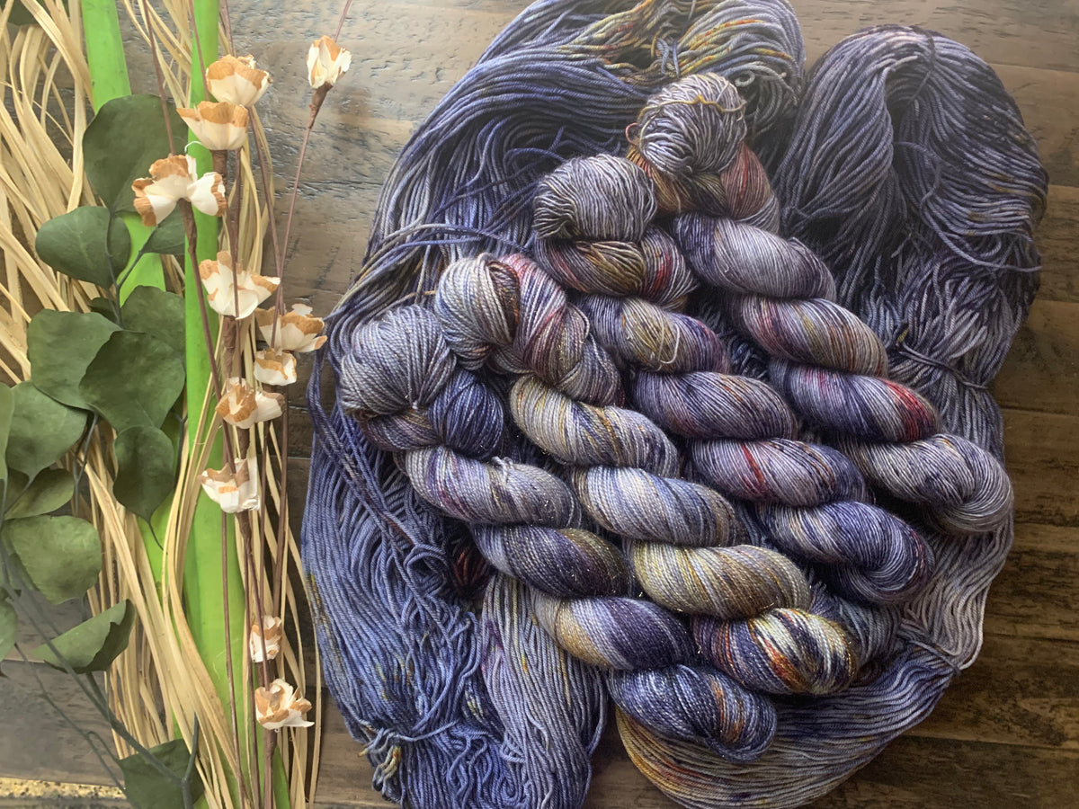 Outlander Collection – Dragon Hoard Yarn