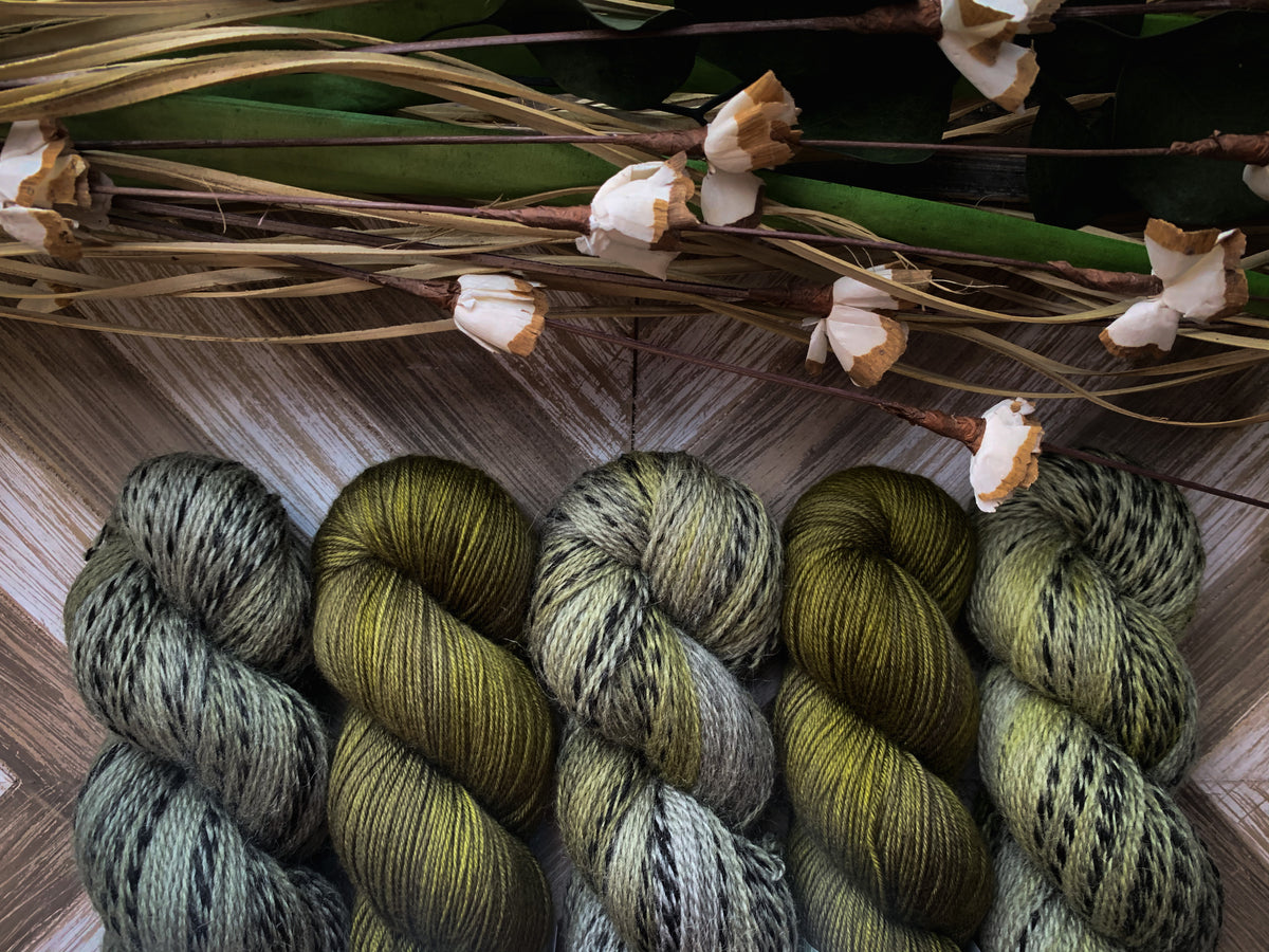 Sara J. Maas Inspired – Dragon Hoard Yarn
