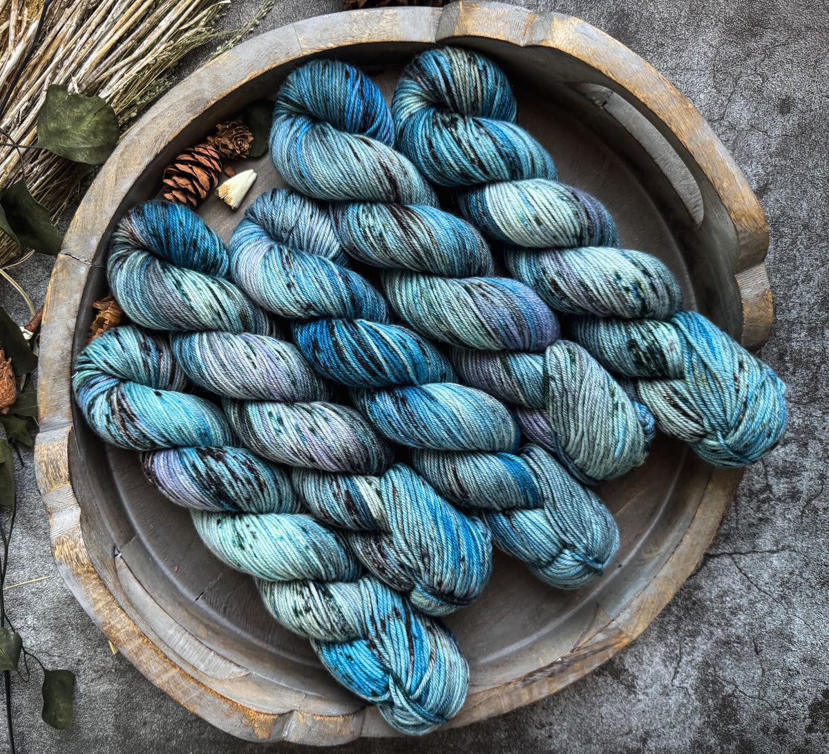 Songbird | Ever King Collection | Fairytale DK Base – Dragon Hoard Yarn