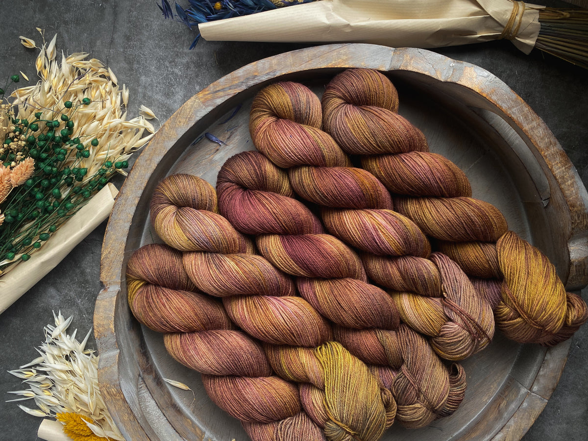 Asterin - Myth Fingering – Dragon Hoard Yarn